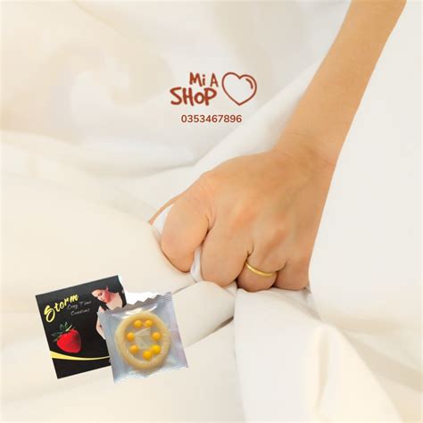 Mua Bao Cao Su Bi Gai Storm Hương Dâu Có 7 Bi Lớn Gai Toàn Thân Quanh