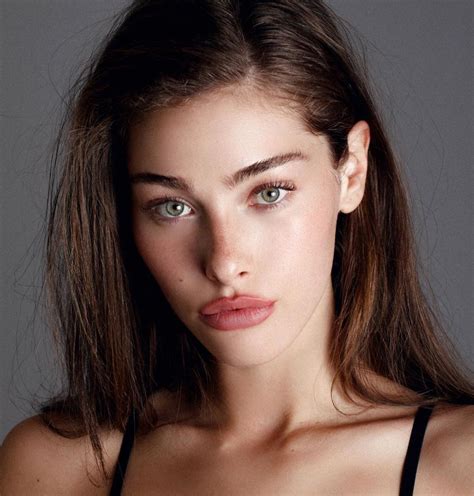 #MishelMicheev #israeli #mannequin Aesthetic Makeup, Aesthetic Hair ...