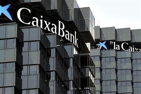 Caixabank Convoca A Los Sindicatos Para Iniciar Un Despido Colectivo