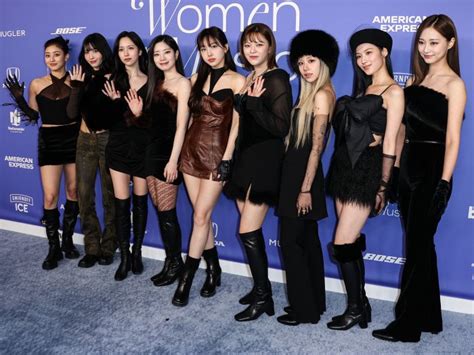 Who Are Twice Get To Know The Breakthrough K Pop Girl Group Us Weekly