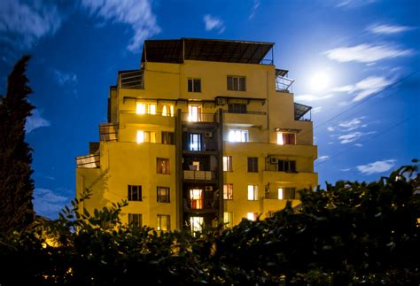 აქსისი არაყიშვილზე Axis Ge