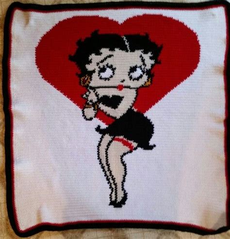 Pin By Momo On Betty Boop 5 Crochet Projects Needlepoint Betty Boop