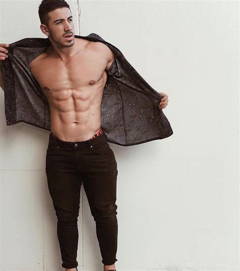 Celebrity Trainer Jonocastanoacero Lpsg