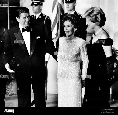 Us President Ronald Reagan And First Lady Nancy Reagan Welcome Diana