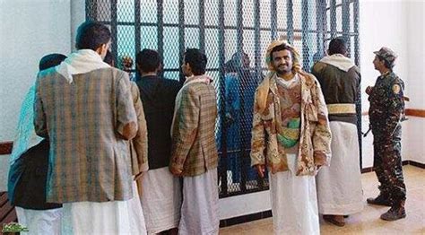 اليمن الحوثي يدمر أرحب وينشئ معتقلات سرية في عمران موقع 24