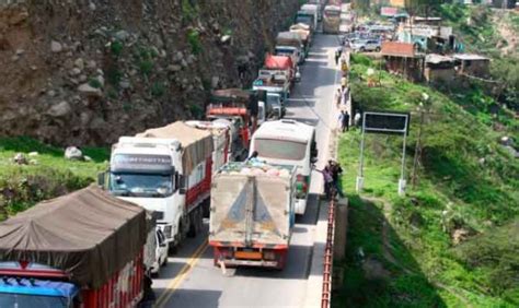 Huaico En La Carretera Central Deja Dos Personas Fallecidas En Matucana