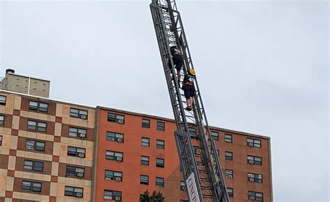 New Class Of Cincinnati Fire Recruits Start Training Wvxu