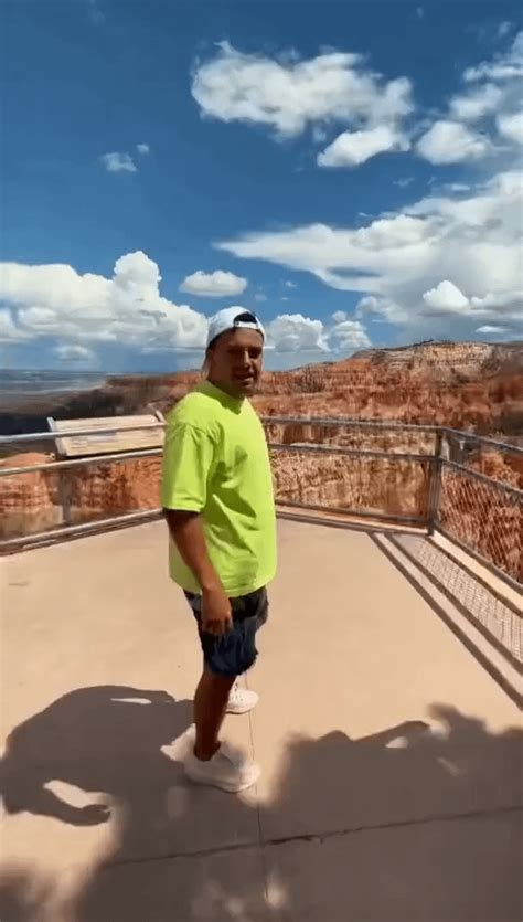 Real Life Looney Tunes Roadrunner Rsthatendtoosoon