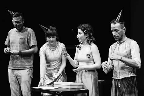 Yesno Minimalist Print And Play Party Game Playwise