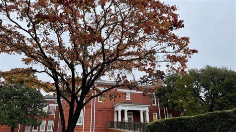 Government Building Closures Suspended Services On Friday For Grand