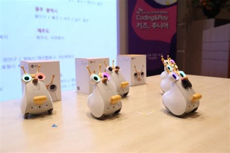 어린이 코딩교육 전문 브랜드 ‘코딩and플레이 알버트 로봇 활용 코딩 교육 선보여 플래텀