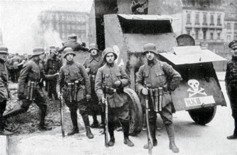 This Study Of Fascist Men Shows Their Terrifying Fascination With Sex