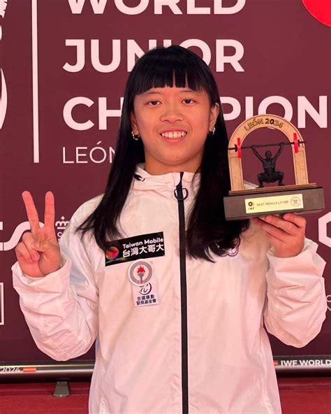 陳冠伶 Guan Ling Chen Guanlingchenofficial • Instagram Photos And Videos