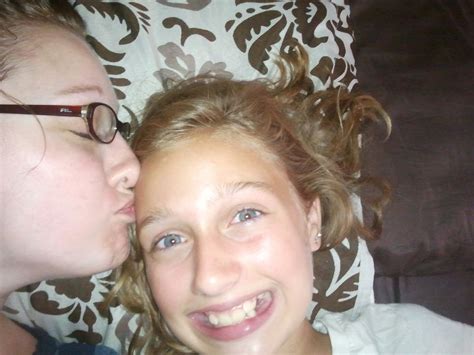 Eddi Girl 2 Girls 1 Camera Goofiness