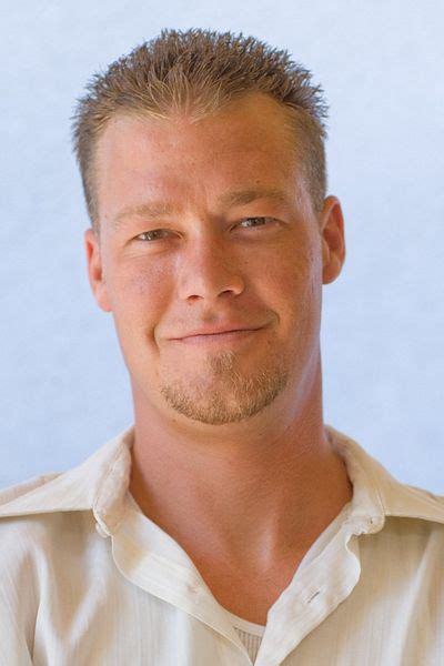 Andrew Wayne About Entertainment Ie