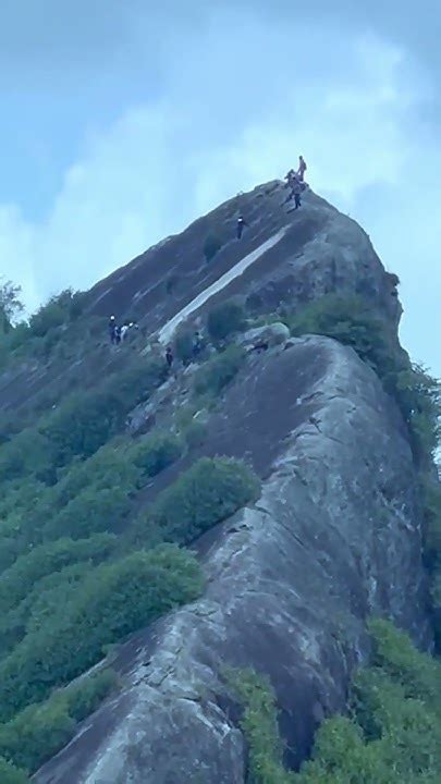 Katusukonda Srilanka Nature Hike Travel Girltraveler කටුසුකොන්ද