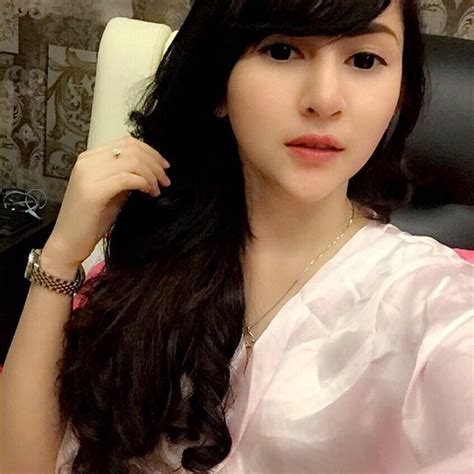 Foto Seksi Dan HOT Winny Putri Lubis Playbabe Indonesia