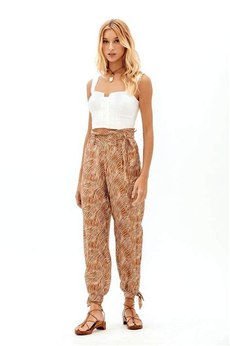 Pin By Tays Ribeiro On Vix Sofia By Vix Fashion Harem Pants Pants