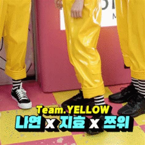 Yellow S