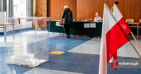 Wybory Samorządowe 2024 Mała Frekwencja W Toruniu Jeszcze Niższa We