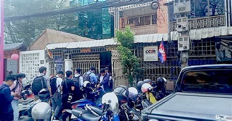 លោក ហ៊ុន សែន បញ្ជា ឱ្យ បិទ និង ប្តឹង វិទ្យុ សំឡេង ប្រជាធិបតេយ្យ Vod ទៅ តុលាការ វិទ្យុអាស៊ីសេរី