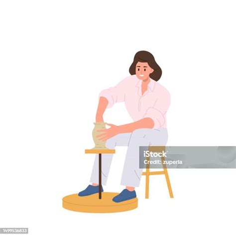 도자기 꽃병 항아리를 만드는 젊은 여자 도예가가 흰색으로 분리된 도자기 바퀴에 진흙 항아리를 만들고 있다 Performing