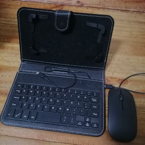 Keyboard With Mouse For Cellphone Tablet Computer Computers And Tech