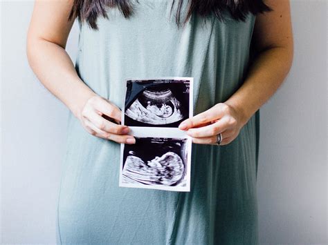 Symptoms Causes And Treatment Options Of Low Lying Placenta Mfine