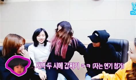 미나가 말하는 사나의 레전드 잠꼬대  인스티즈 Instiz 이슈 카테고리