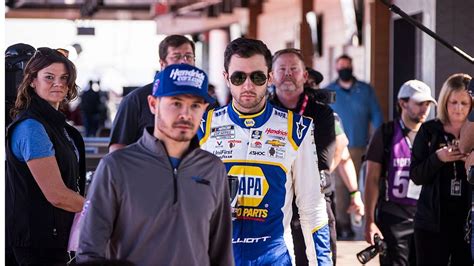 Dont Understand The Appeal To Chase Elliott Nascar Fans React To