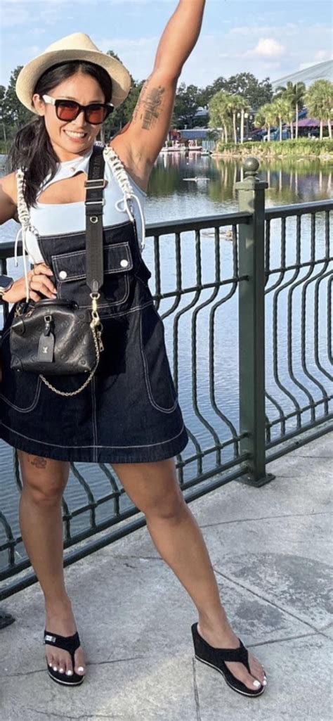 Xia Li R Wrestlefeettwo