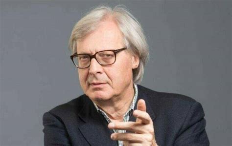 Sgarbi Indagato Per Furto Di Beni Culturali Inchiesta Partita Da