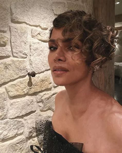 Halle Berry S Shirt Slips Off To Expose Curves Underneath In Low Cut