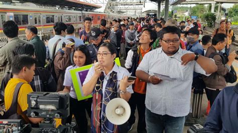 Kampanye Cegah Pelecehan Seksual Di Commuter Line