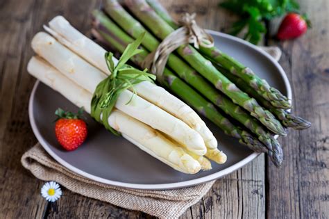 Witte Of Groene Asperges Welke Zijn Gezonder Margriet