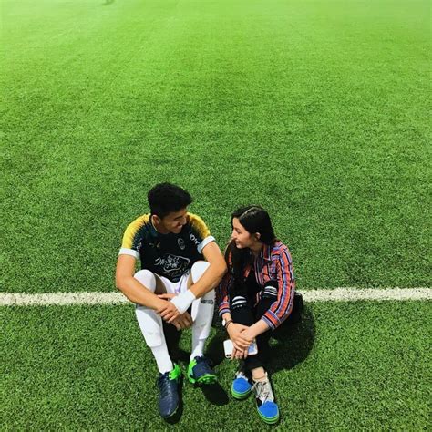 10 Potret Gaya Pacaran Bella Graceva Dan Kekasih Yang Manis Banget