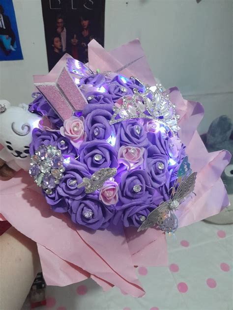 Ramo Rosas Bts Ramo De Rosas Ramos De Flores Púrpuras Tematicas Para 15