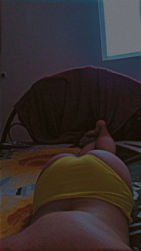 یعنی هست تو قم یکی مثل خودم که فمبوی باشهعکس