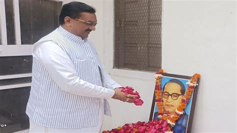 Bjp Loses Third Minister Dharam Singh Saini Resigns From Yogi Cabinet