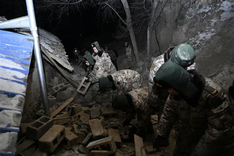 中國地震局甘肅積石山6 2級地震為逆衝型破裂及主震 餘震型地震