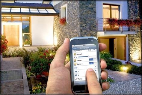 Дистанционное управление освещением: с пульта, система F&Home