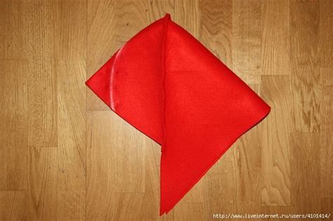 Как сшить сделать шапочку для костюма Красной Шапочки на Новый год Выкройки шляп Шапочка