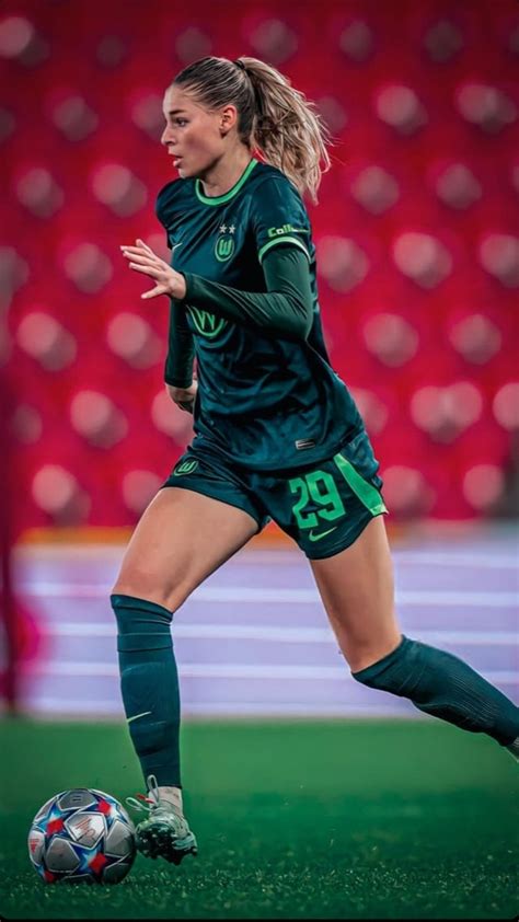 Jule Brand R Womensoccerlegs