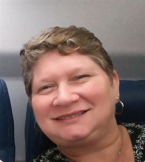 Tracy Roberts ⋆ Nicole On The Net