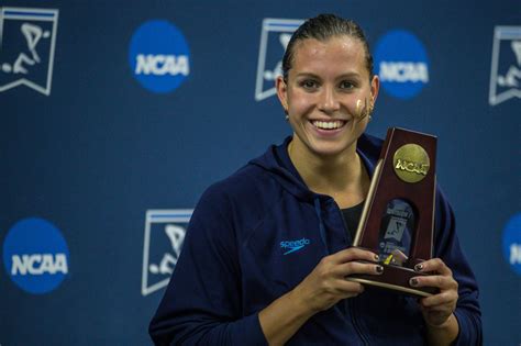 Robin Neumann Bio Swimswam