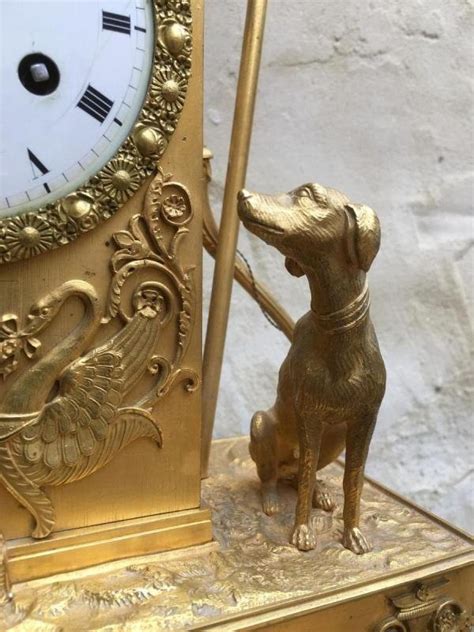 Proantic Pendule En Bronze Doré Et Ciselé époque Empire 1820 1830