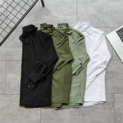 Чоловіча сорочка — ціна 690 грн у каталозі Сорочки Купити чоловічі речі за доступною ціною на