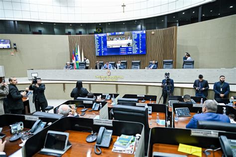 Cmm Define Presidentes Vices E Membros Da Comissões Da Casa Legislativa