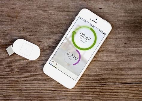 Lumo Lift — умный гаджет для правильной осанки | Техкульт