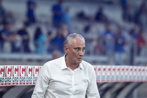 Análise Tite Assina Estreia Pelo Flamengo Potencializando Soluções E